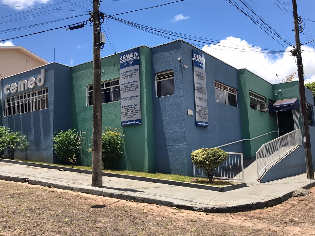 CEMED CENTRO DE MEDICINA ESPECIALIZADO, 3531-1813 - Click & Disk